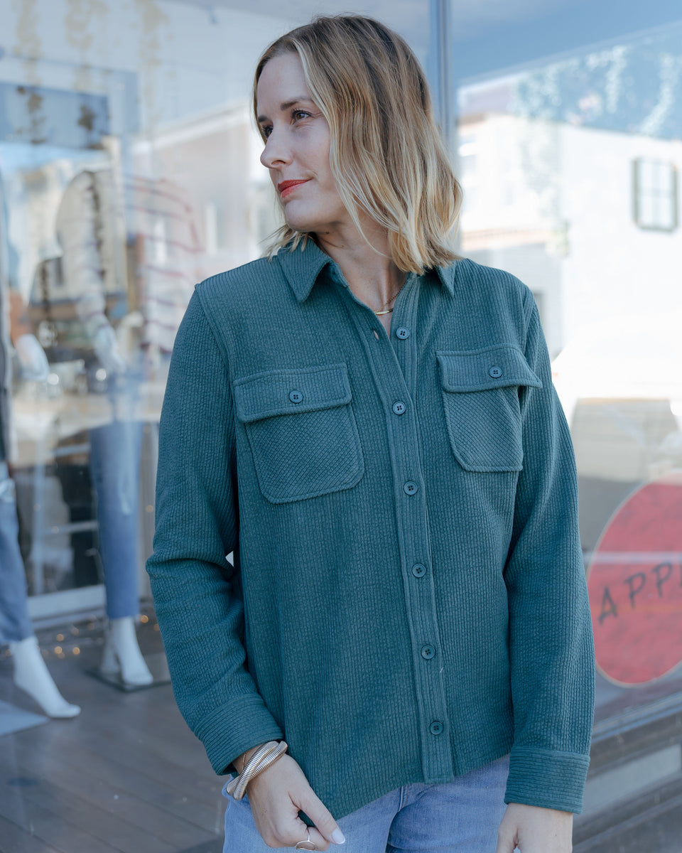 Bringing It Back Shacket - Hunter Green – Coulee Boutique